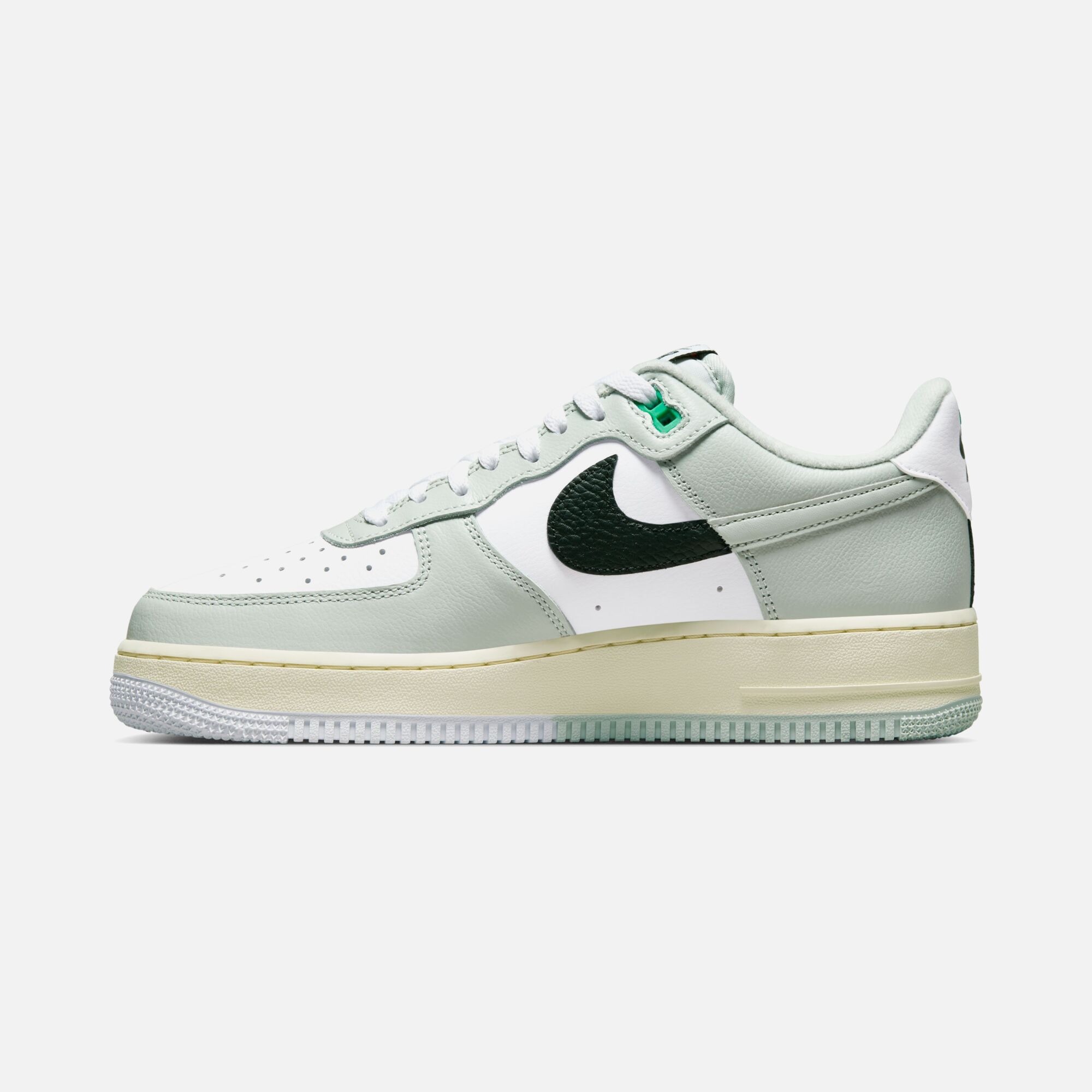 Nike Air Force 1 '07 LV8 ''Split Color Swoosh Logo'' Erkek Spor ...