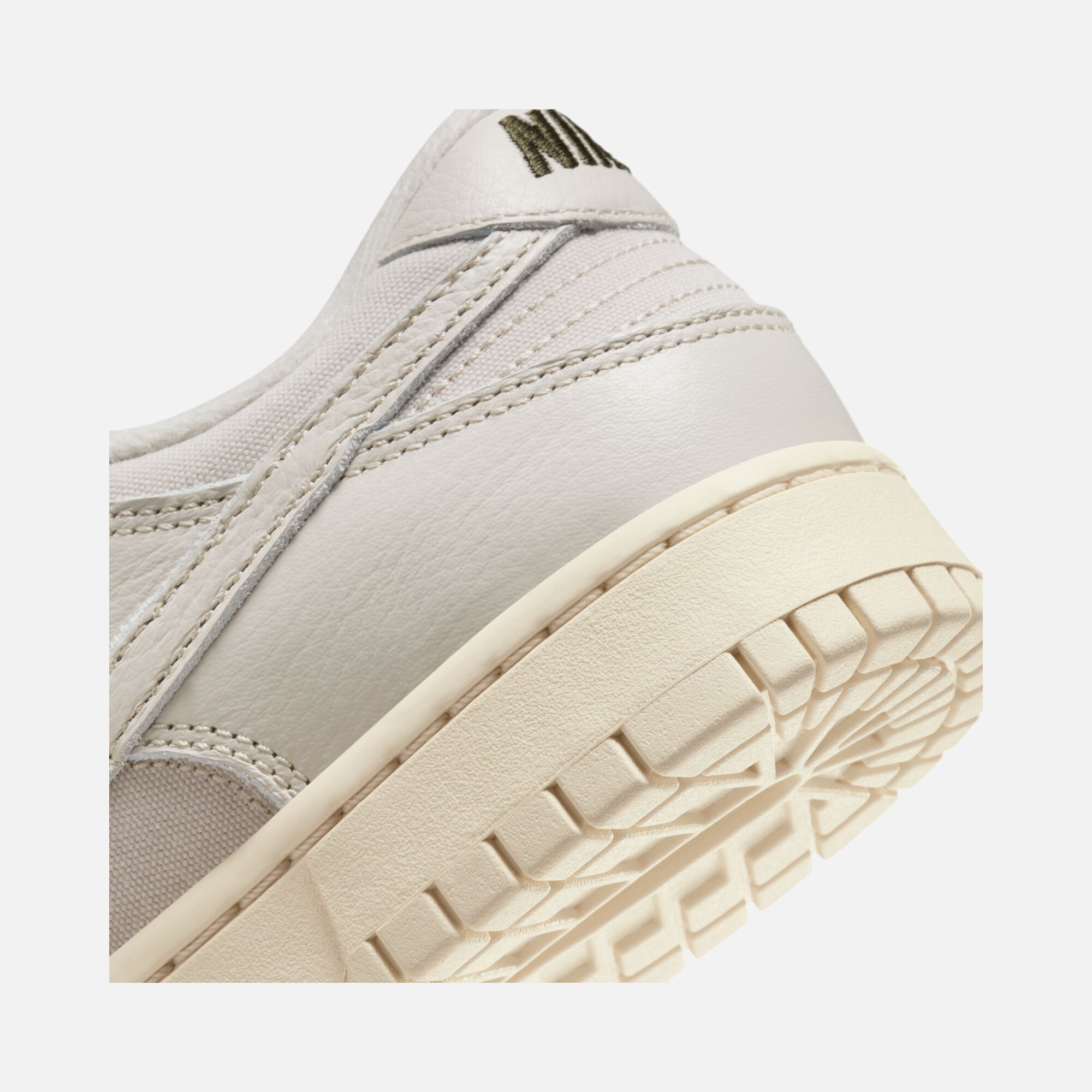 Nike Dunk Low Retro Premium ''Canvas and Leather Upper'' Erkek Spor ...