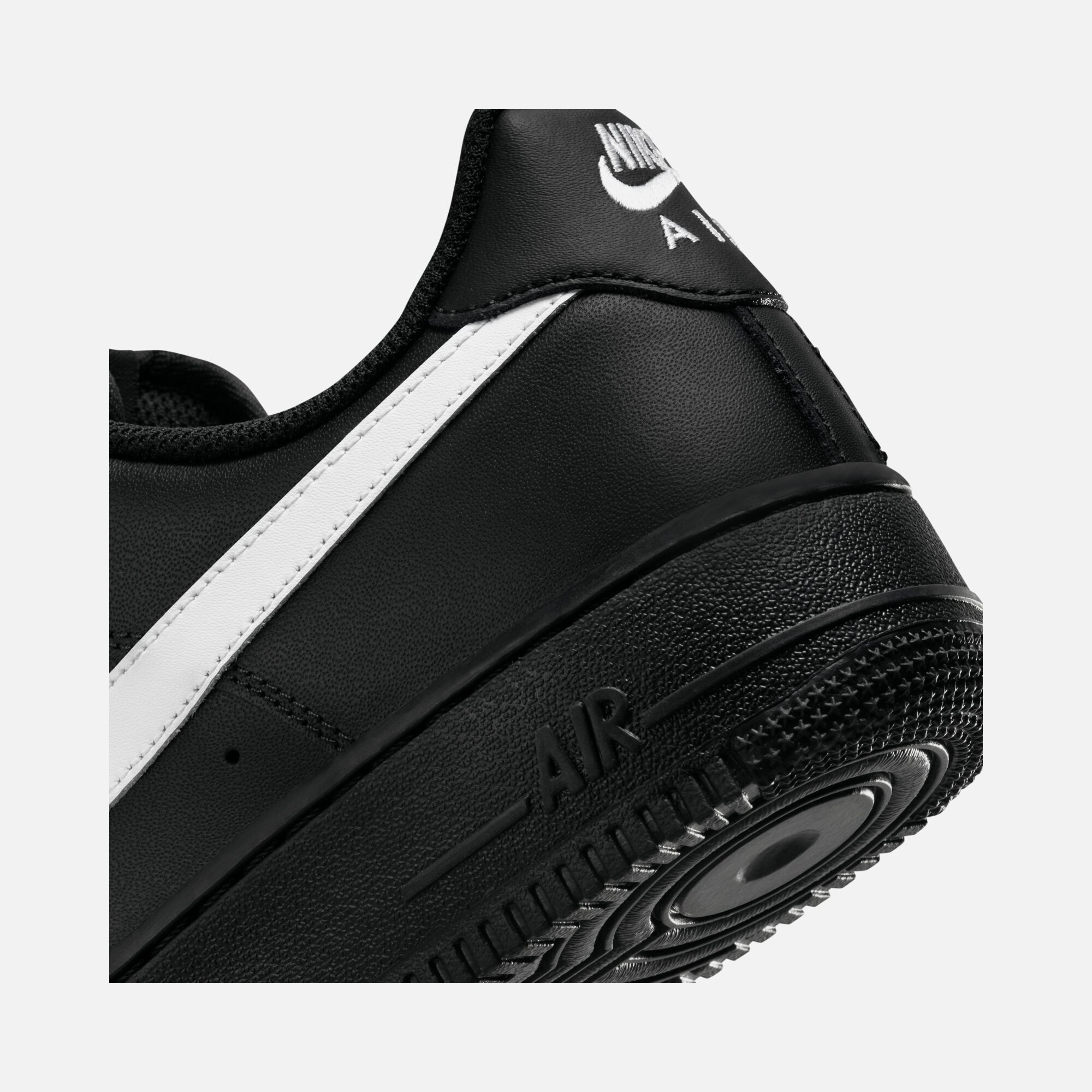 Nike Air Force 1 '07 FW24 Sportswear Erkek Spor Ayakkabı | Barçın