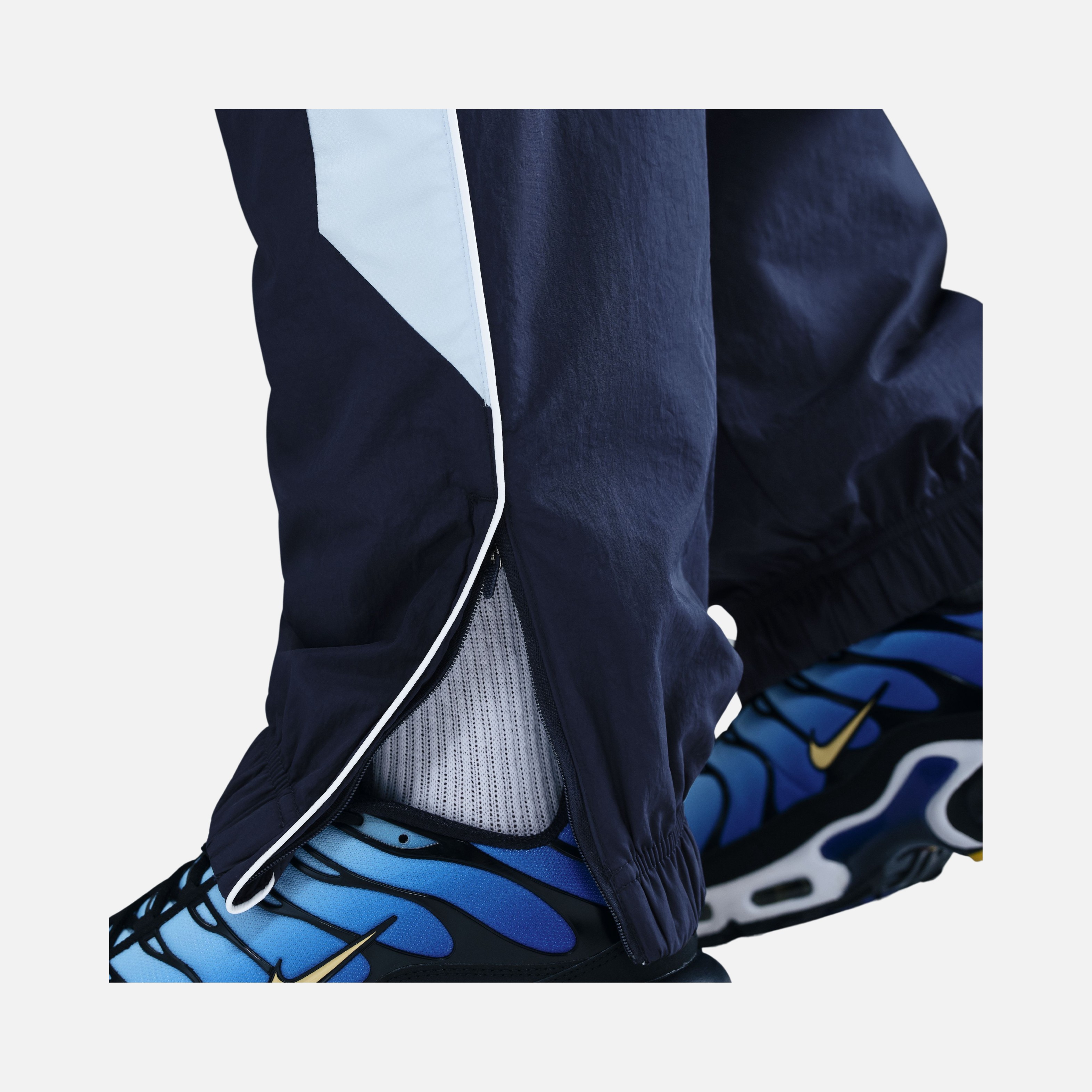 Nike Sportswear Tuned Air Graphics Woven Fabric Lined Erkek Eşofman ...