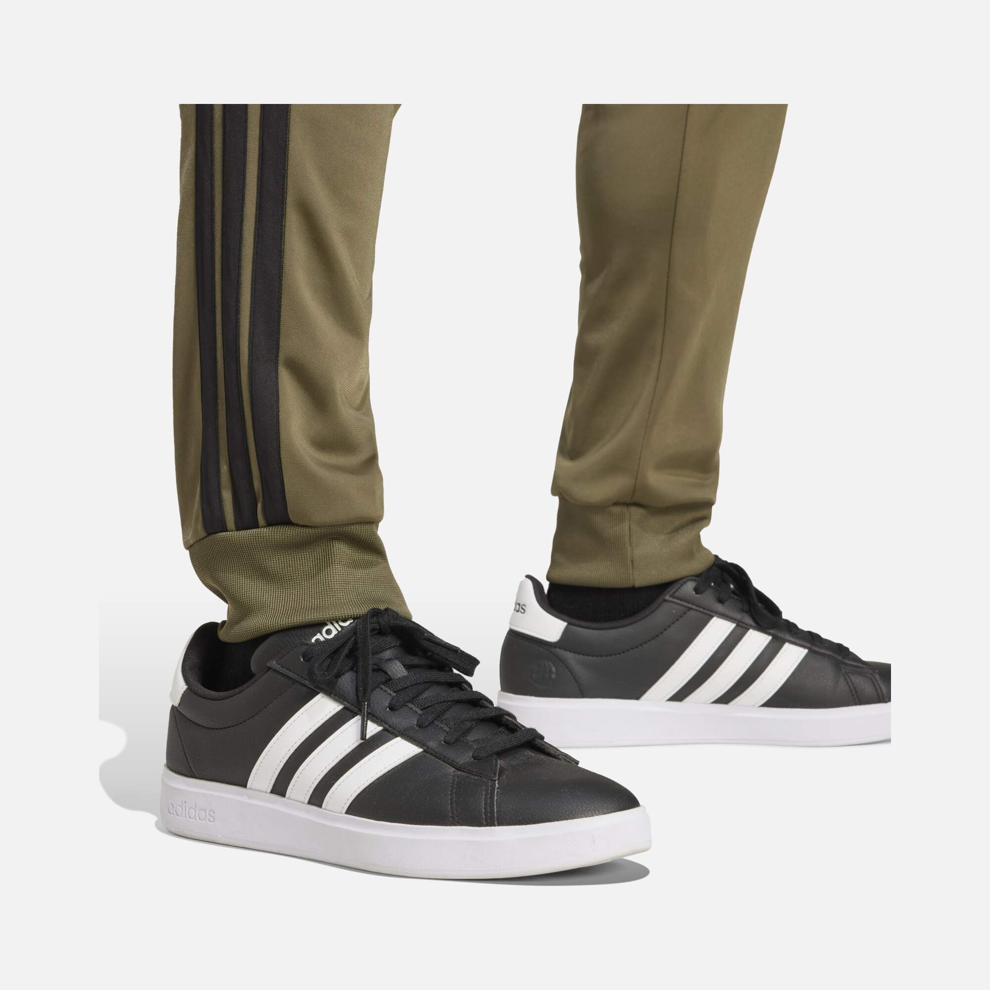 adidas Sportswear Basic 3-Stripes Tricot Regular Fit With Mid Rise Full ...