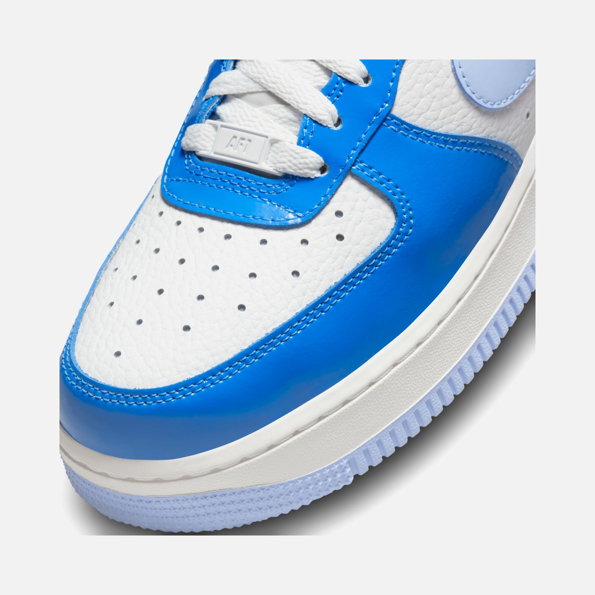 Nike Air Force 1 '07 ''Shiny Patent Leather Highlights'' Kadın Spor ...